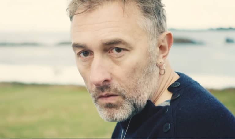 Yann Tiersen annonce la sortie de son nouvel album « Portrait » - Stars ... Yann Tiersen annonce la sortie de son nouvel album « Portrait » - Stars ...