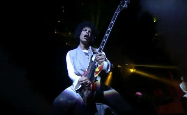 Cet album rare de Prince sorti en toute discrétion... - ZIKEO – Actu ...