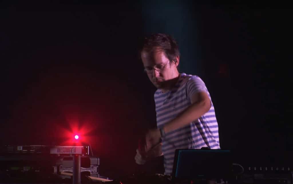 « Rone & Friends », l'album de collaborations de Rone - ZIKEO – Actu ...